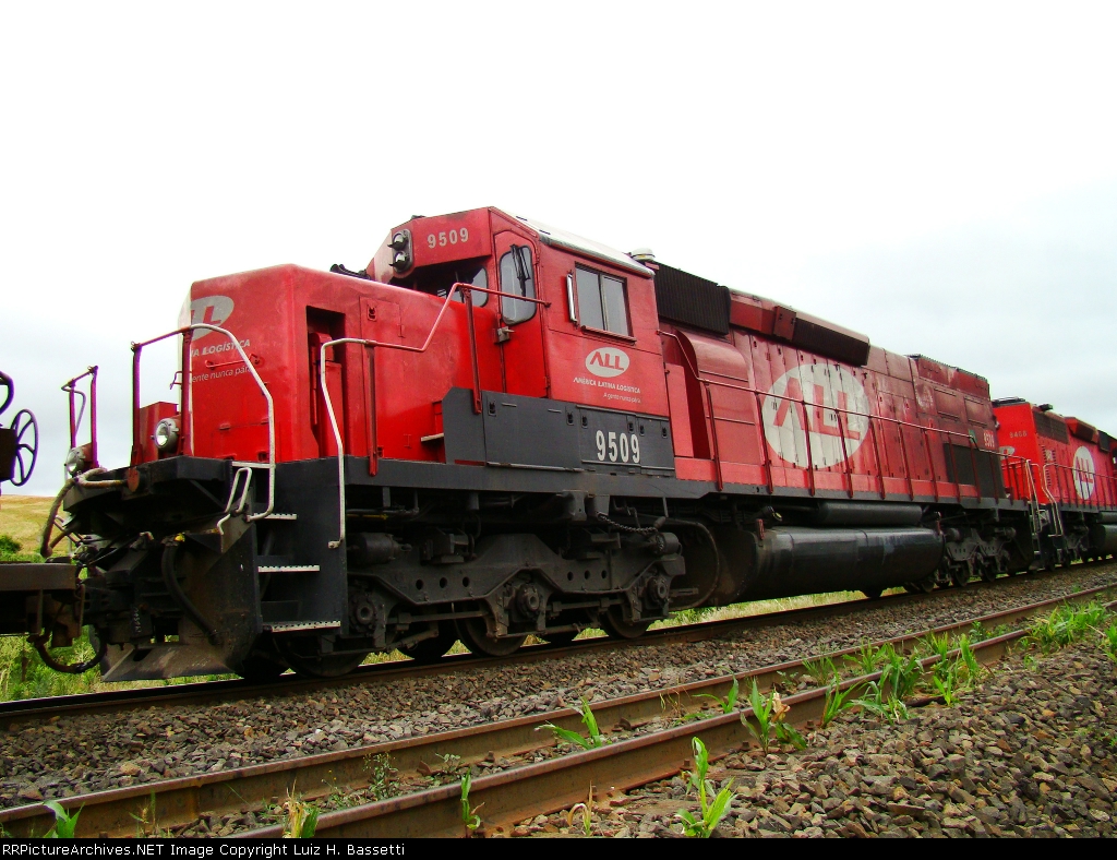 SD40T-2 9509